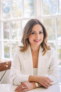 Farnoosh - Personal Finance Expert